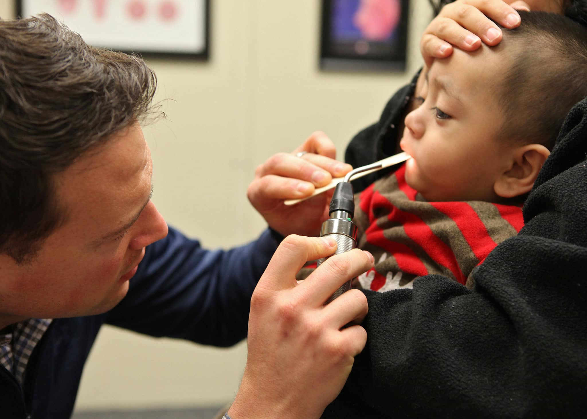 Pediatric Tonsil Infection | Carolina Ear Nose & Throat - Sinus and ...